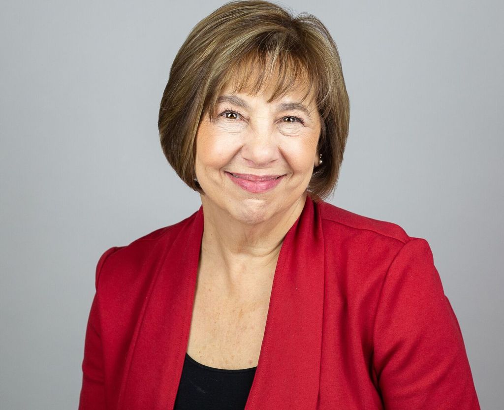 Beth Mayer LICSW - More-Love.org